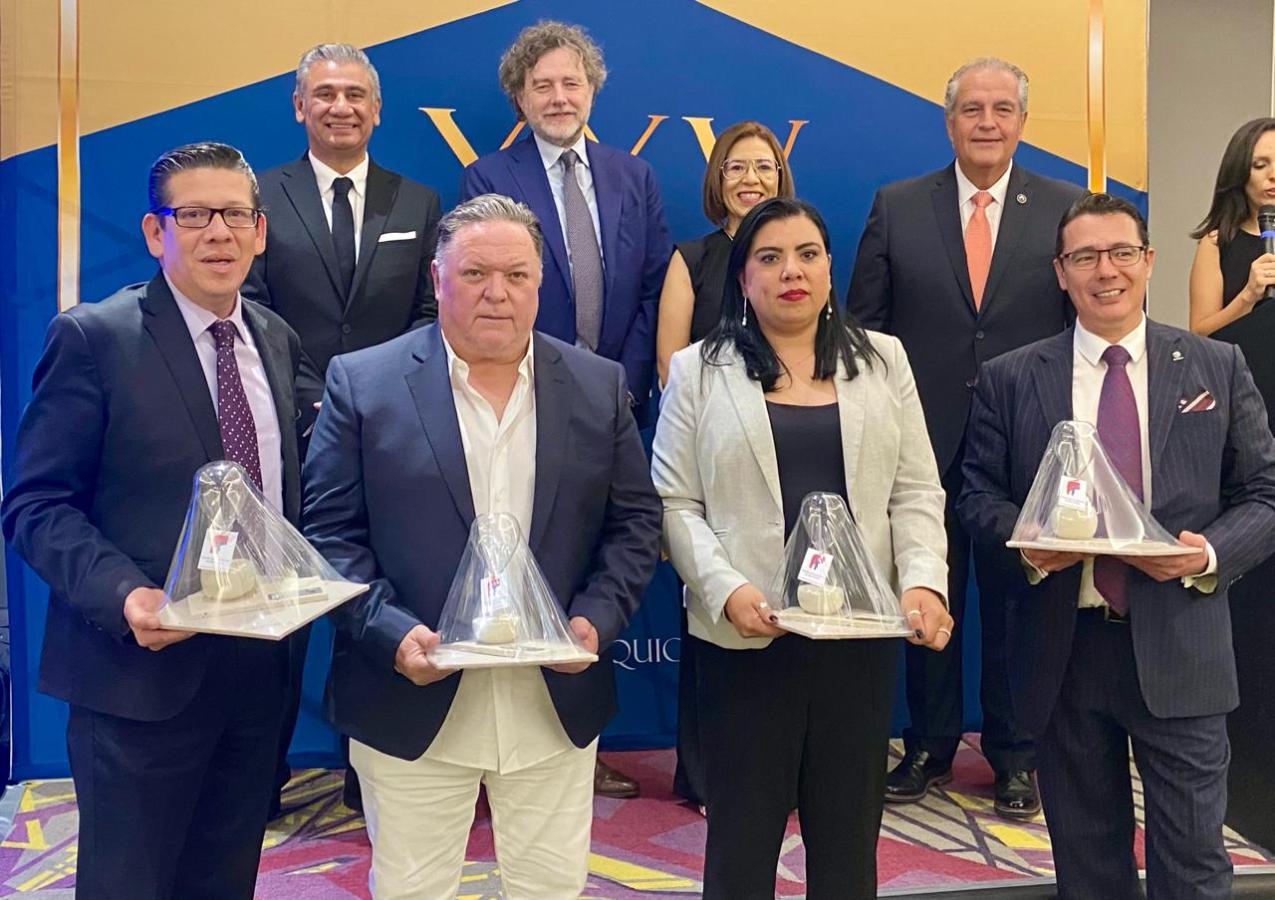 Reconocen a marcas con mayor trayectoria en la FIF